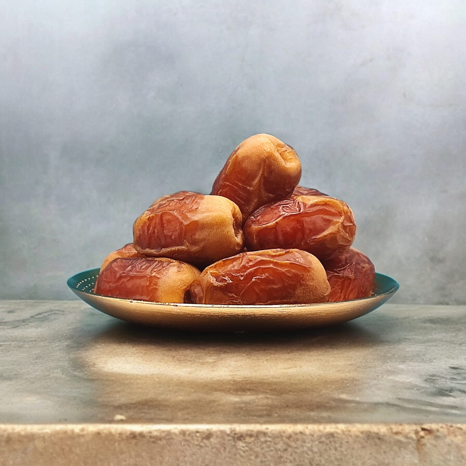 Our Produce – Medina Dates Factory